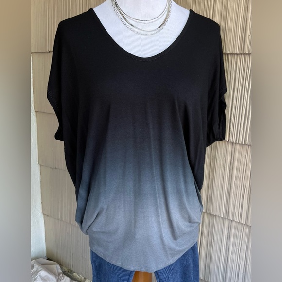 Enti Clothing | Tops | Nwt Enti Soft Lightweight Blackgrey Ombr Dolman ...